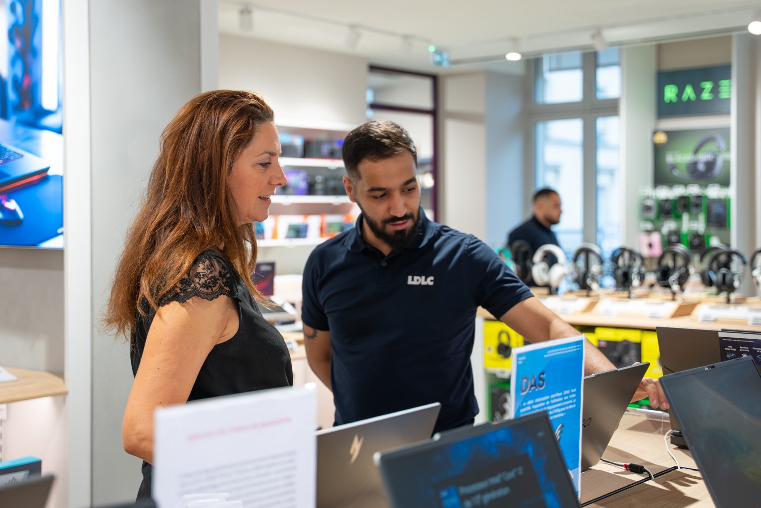 LDLC débarque à Paris - La Madeleine ! - Groupe LDLC